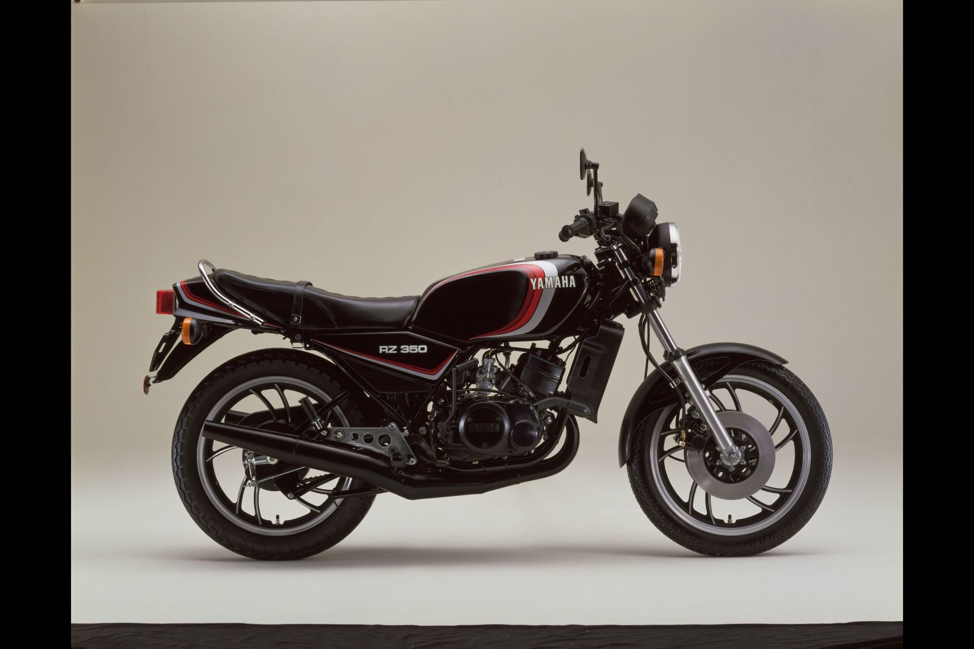 RZ350 - Product Library - Product Library | YAMAHA MOTOR CO., LTD.