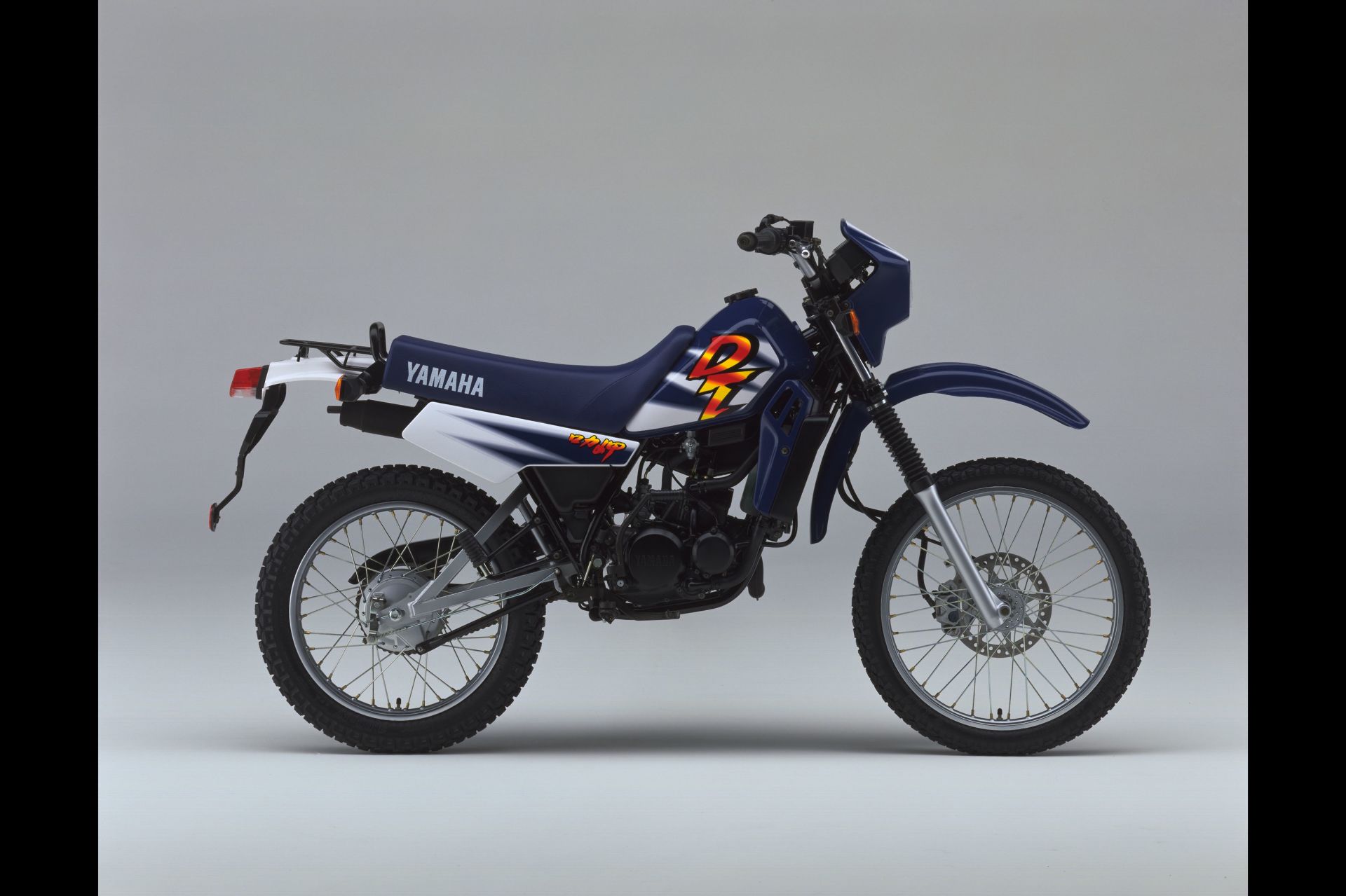 DT50 - Product Library - Product Library | YAMAHA MOTOR CO., LTD.