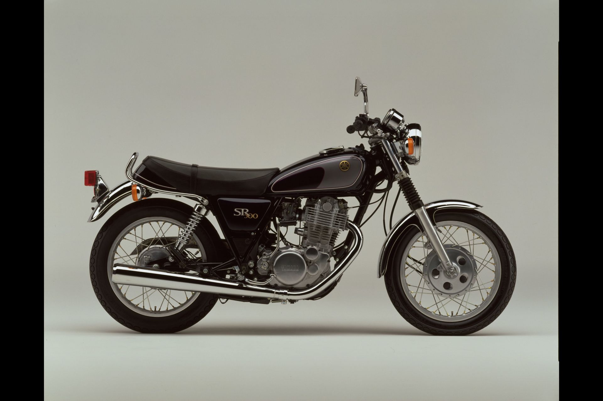SR500 - Product Library - Product Library | YAMAHA MOTOR CO., LTD.