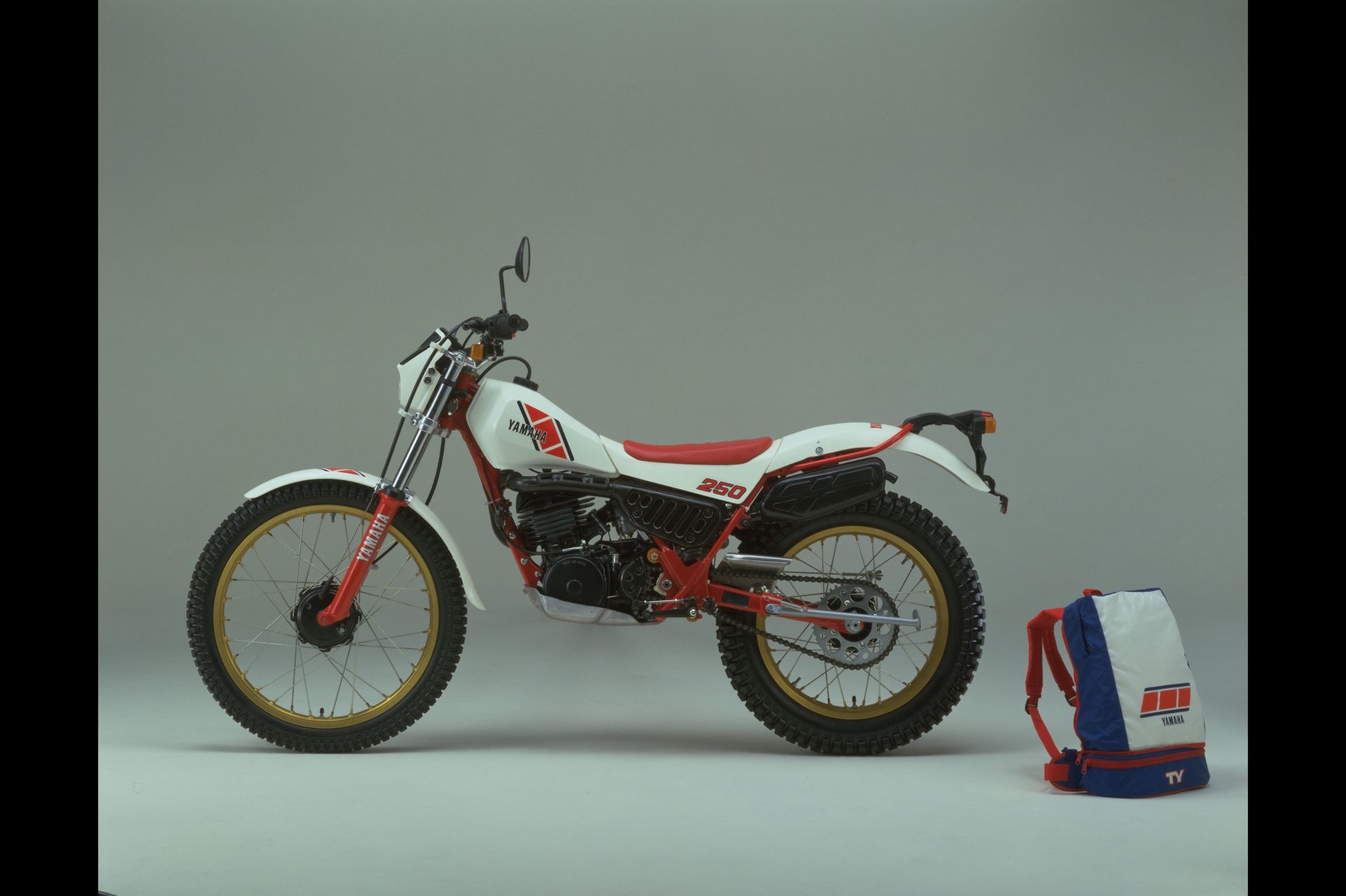 TY250 - Product Library - Product Library | YAMAHA MOTOR CO., LTD.