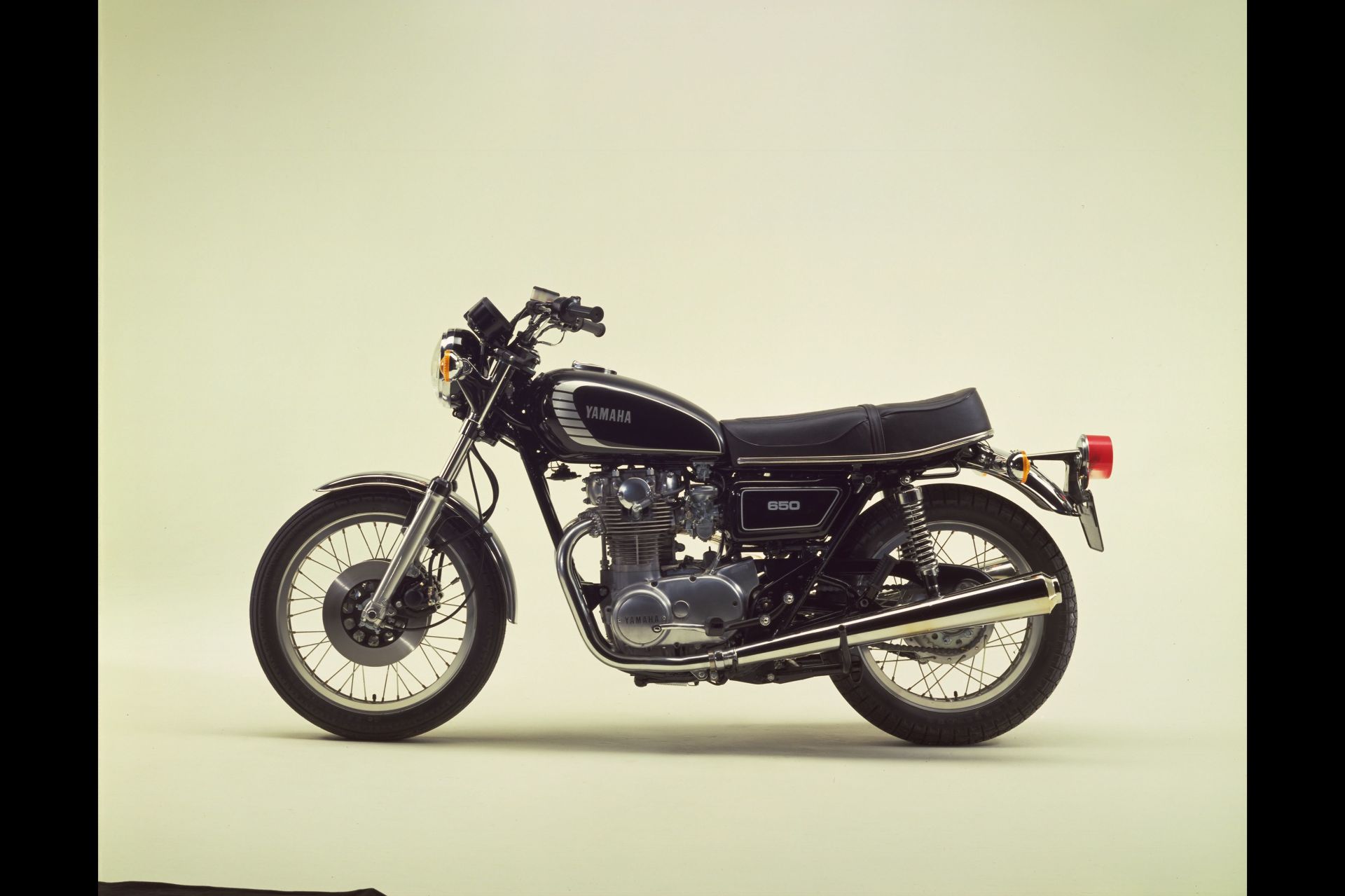 XS650 - Product Library - Product Library | YAMAHA MOTOR CO., LTD.