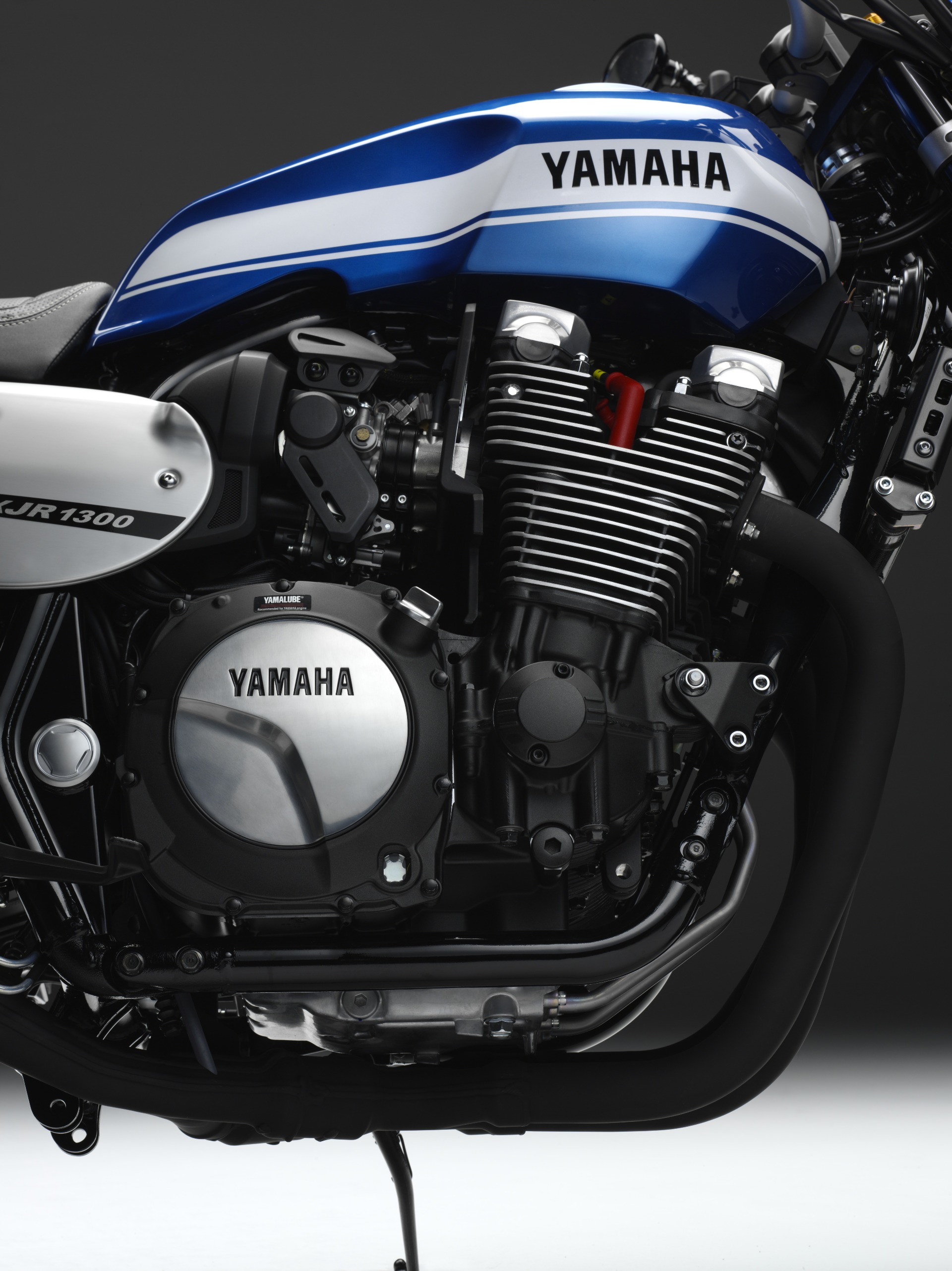 XJR1300C - Product Library - Product Library | YAMAHA MOTOR CO., LTD.