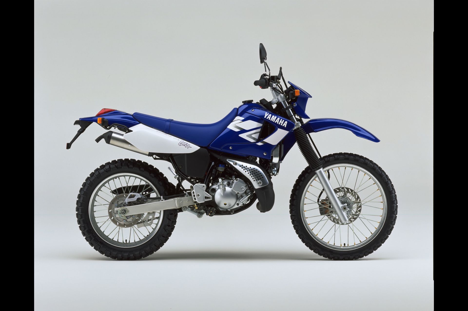 DT230 - Product Library - Product Library | YAMAHA MOTOR CO., LTD.