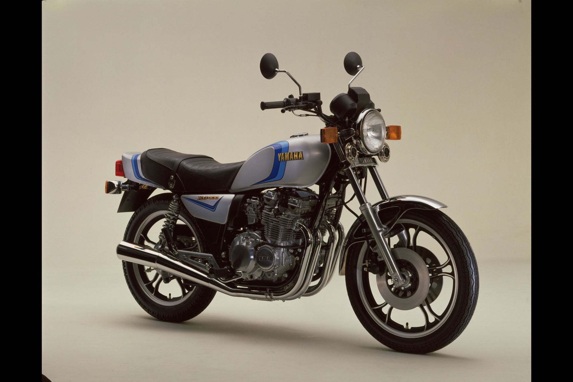 XJ400 - Product Library - Product Library | YAMAHA MOTOR CO., LTD.