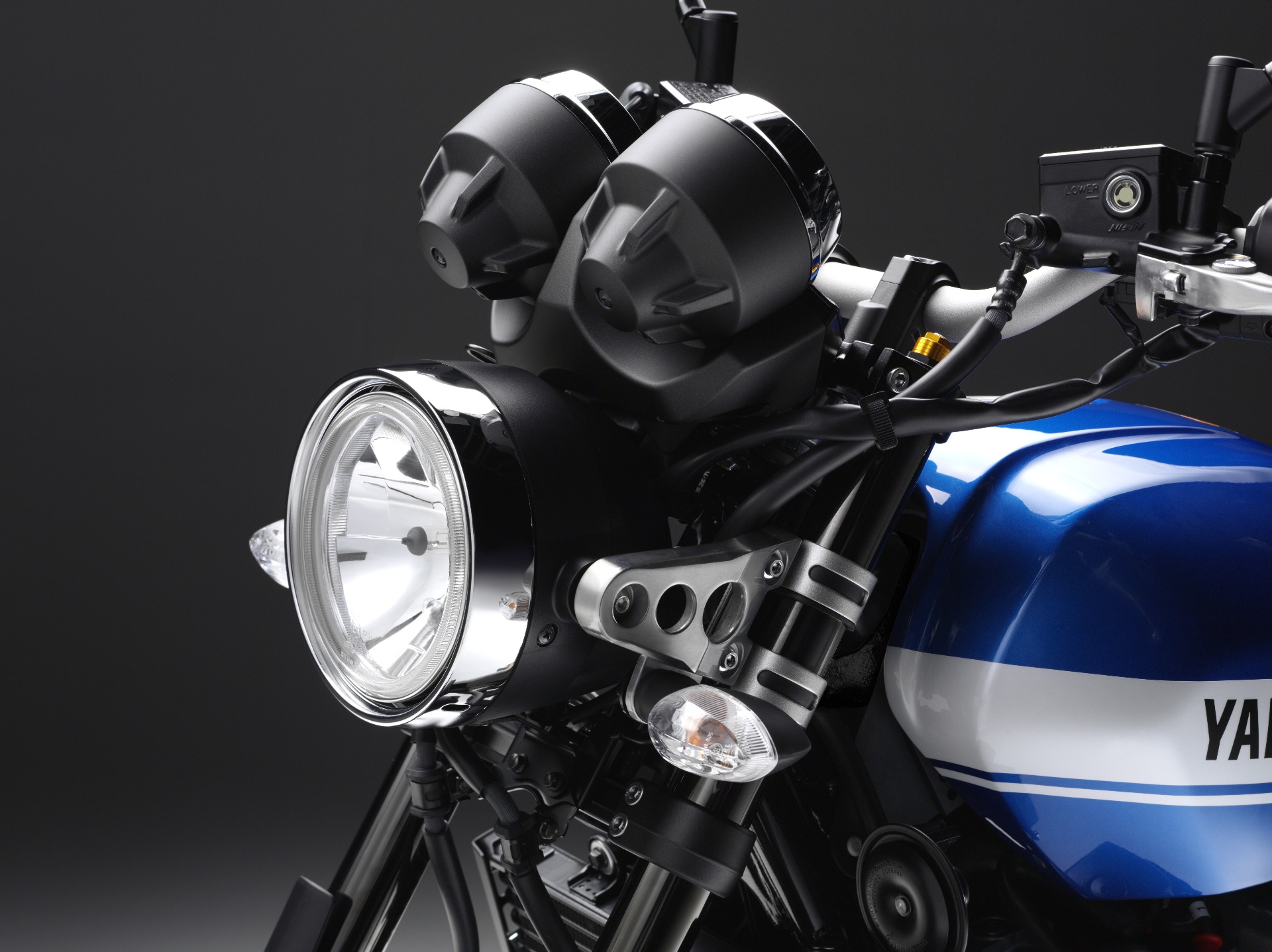 XJR1300C - Product Library - Product Library | YAMAHA MOTOR CO., LTD.