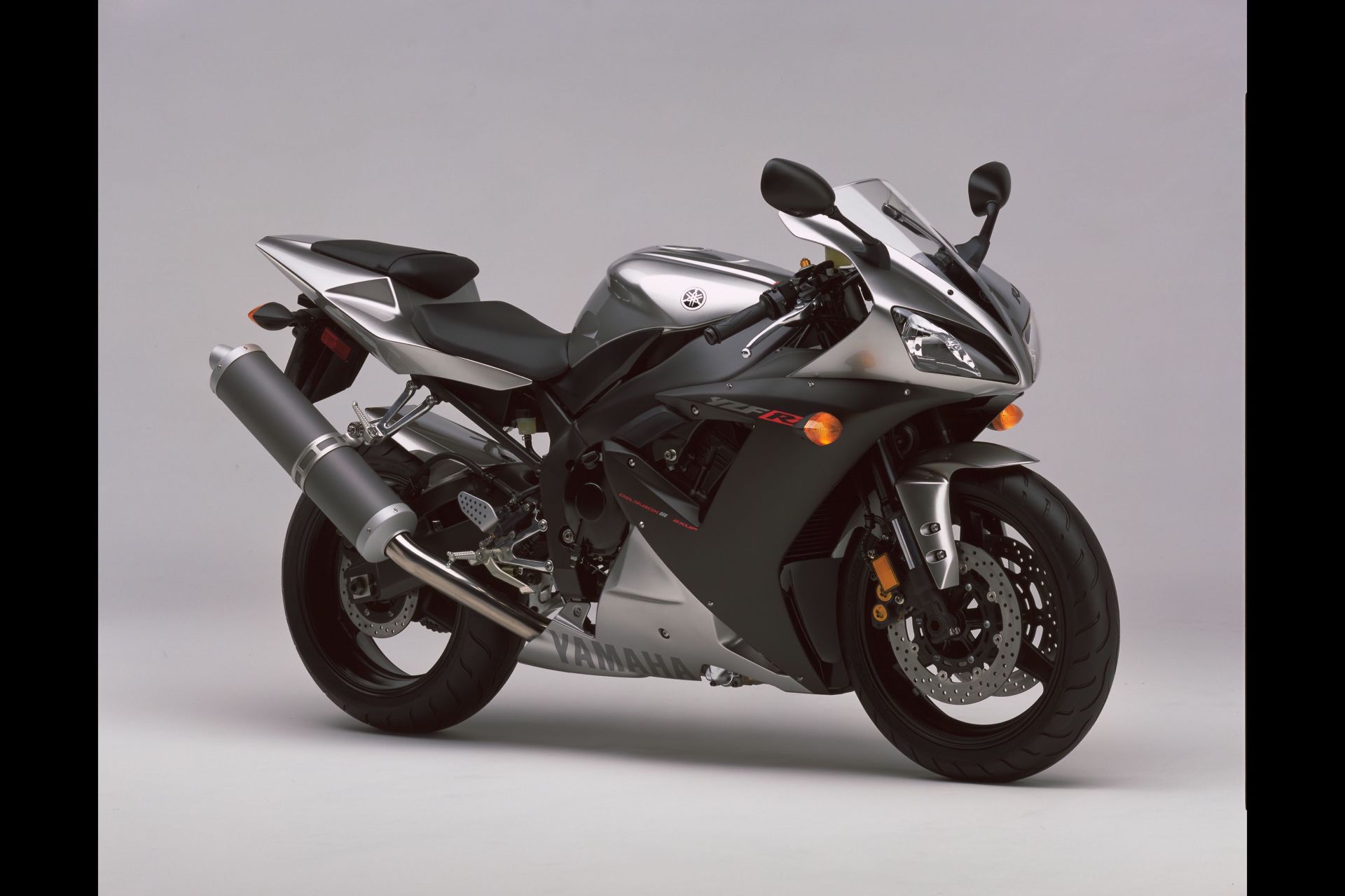 YZF-R1 - Product Library - Product Library | YAMAHA MOTOR CO., LTD.