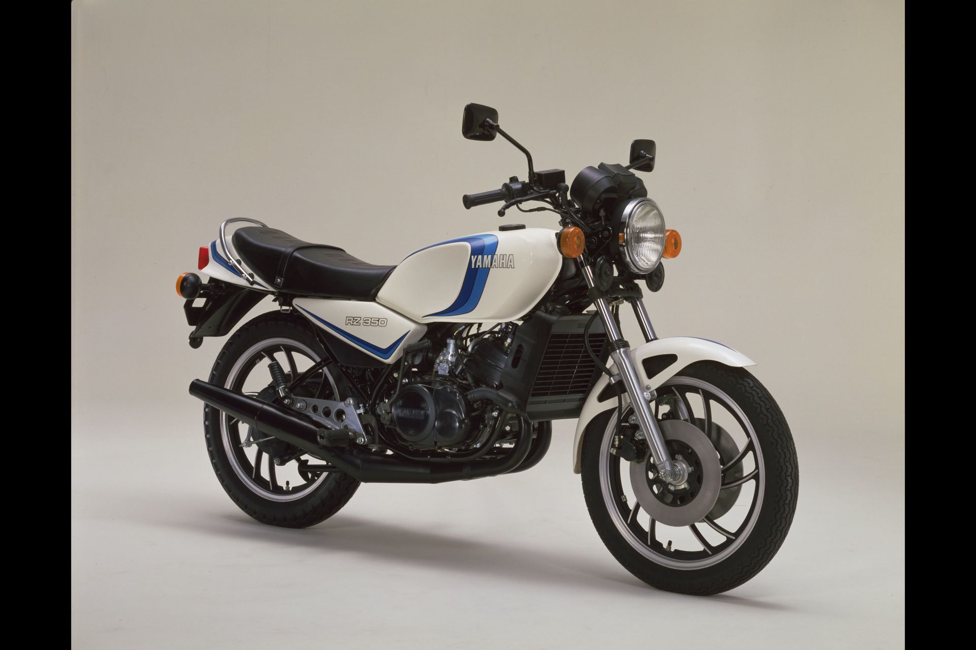 RZ350 - Product Library - Product Library | YAMAHA MOTOR CO., LTD.