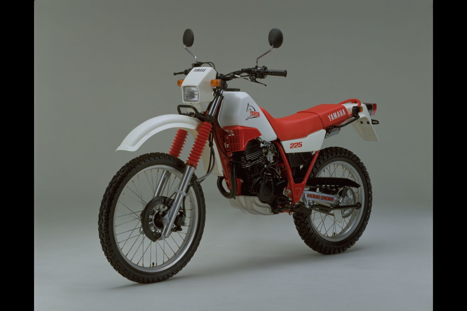 XT225 - Product Library - Product Library | YAMAHA MOTOR CO., LTD.
