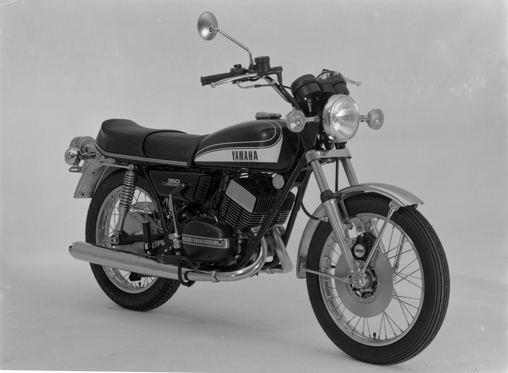 RD350 - Product Library - Product Library | YAMAHA MOTOR CO., LTD.