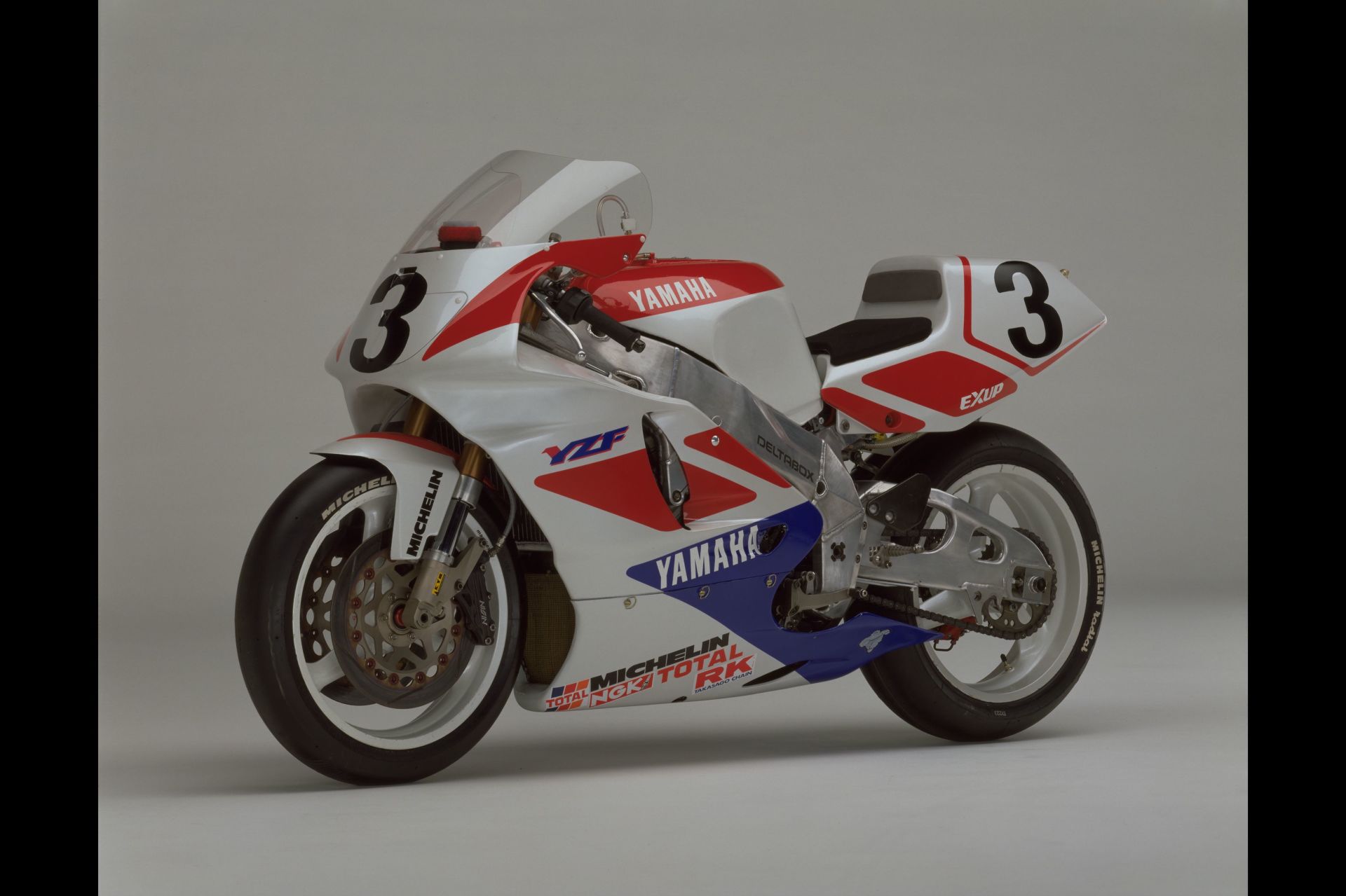 YZF750 - Product Library - Product Library | YAMAHA MOTOR CO., LTD.