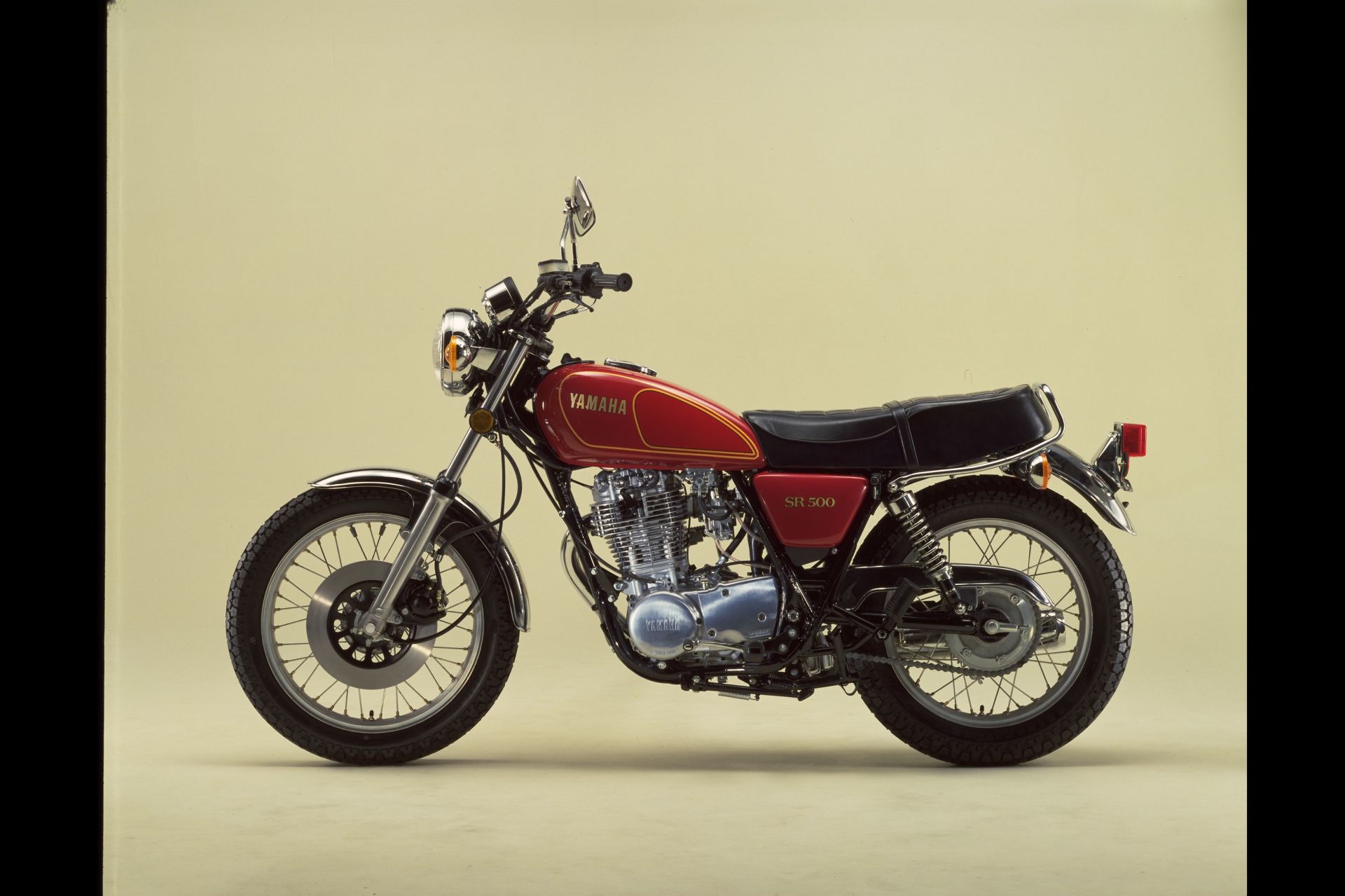SR500 - Product Library - Product Library | YAMAHA MOTOR CO., LTD.