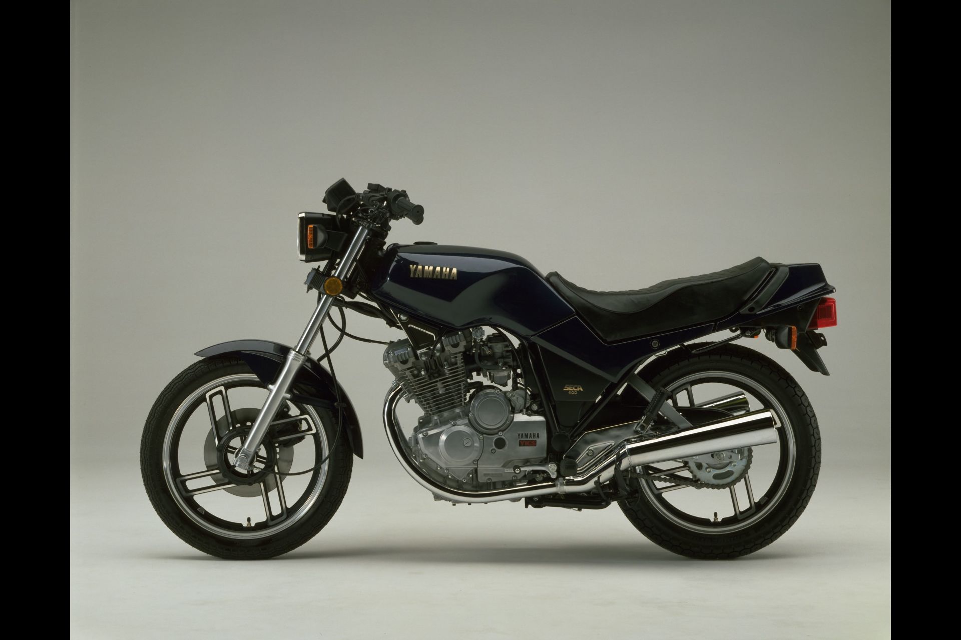 XS400 - Product Library - Product Library | YAMAHA MOTOR CO., LTD.