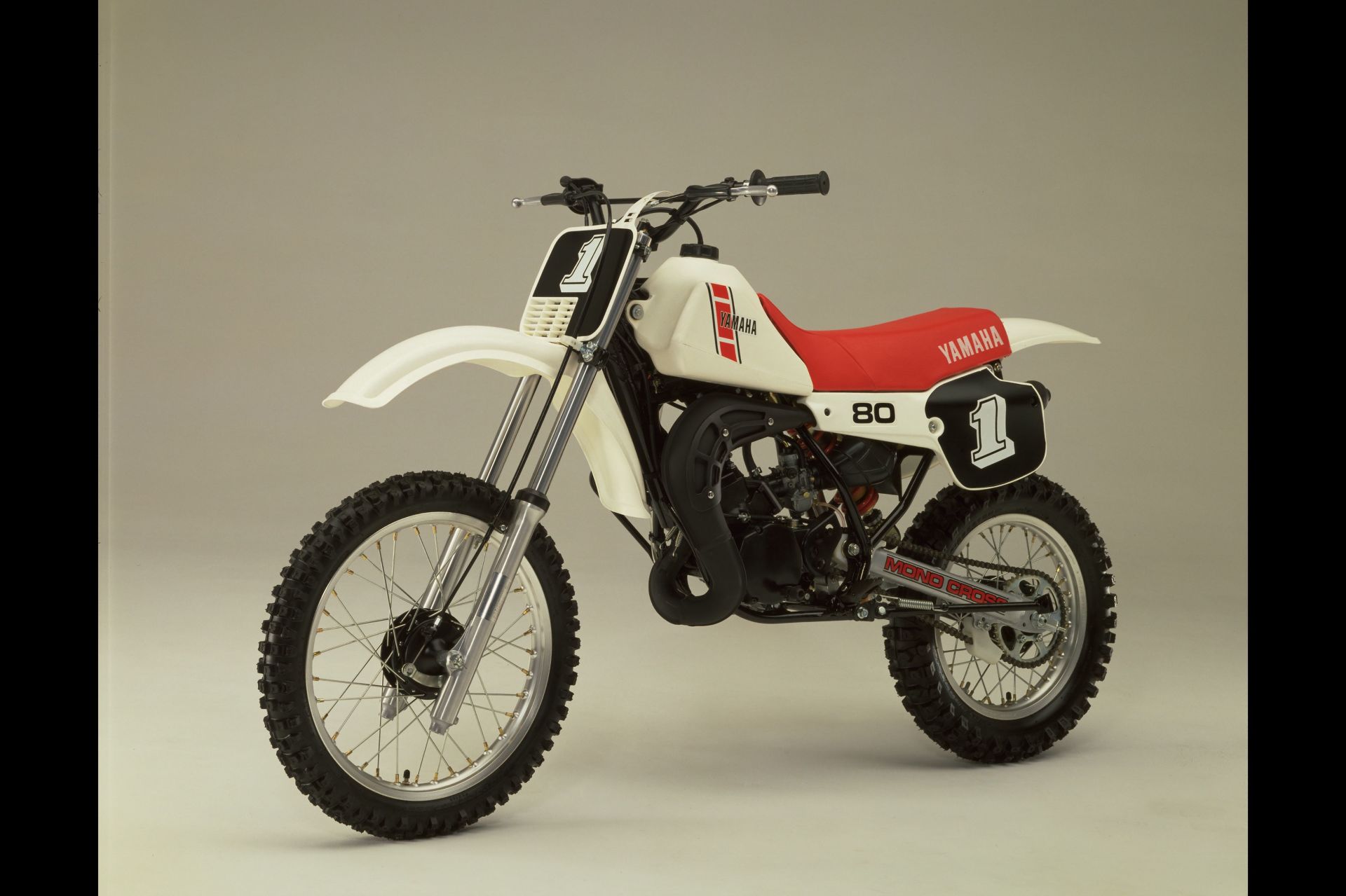 YZ80 - Product Library - Product Library | YAMAHA MOTOR CO., LTD.