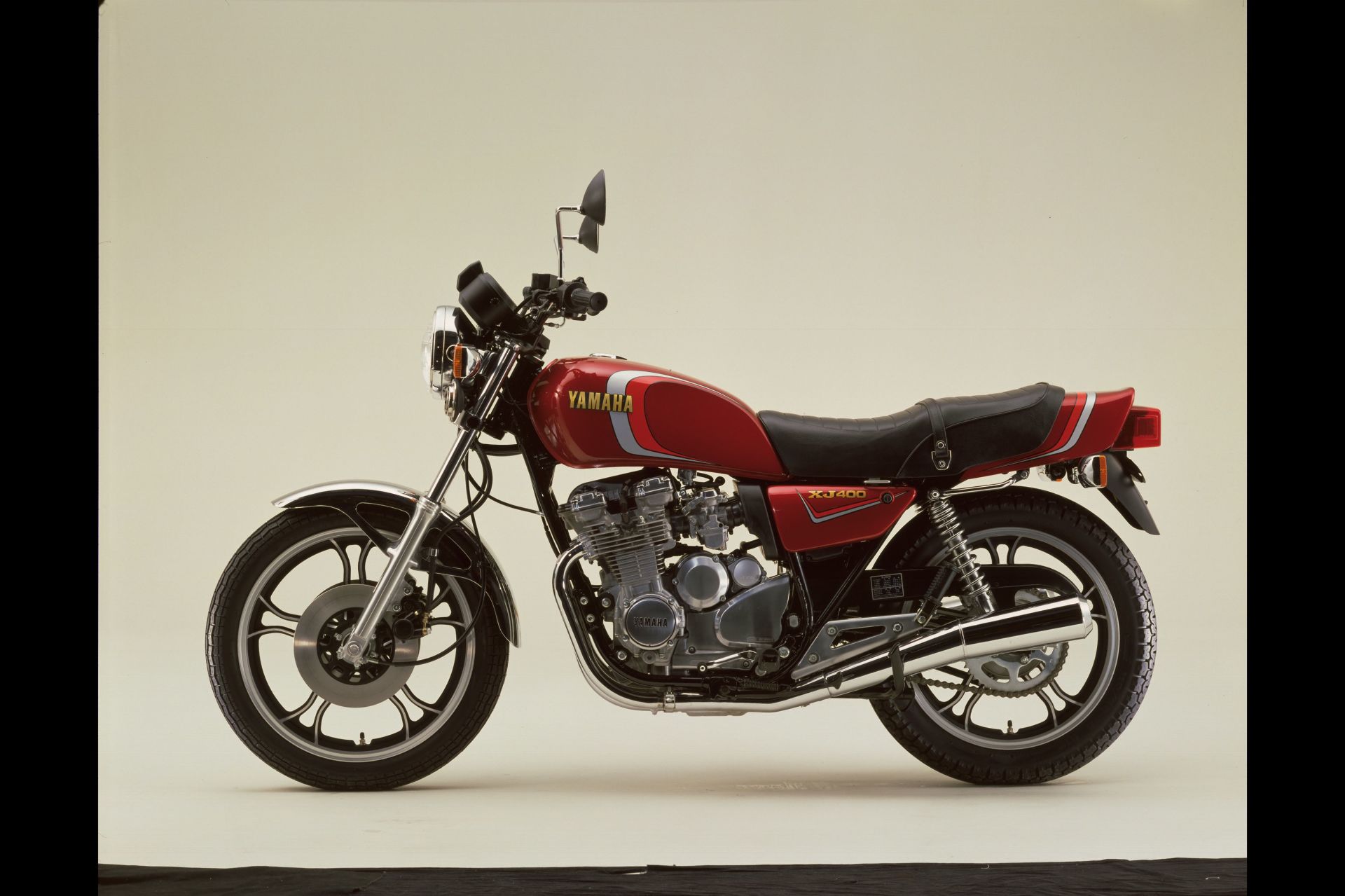 XJ400 - Product Library - Product Library | YAMAHA MOTOR CO., LTD.
