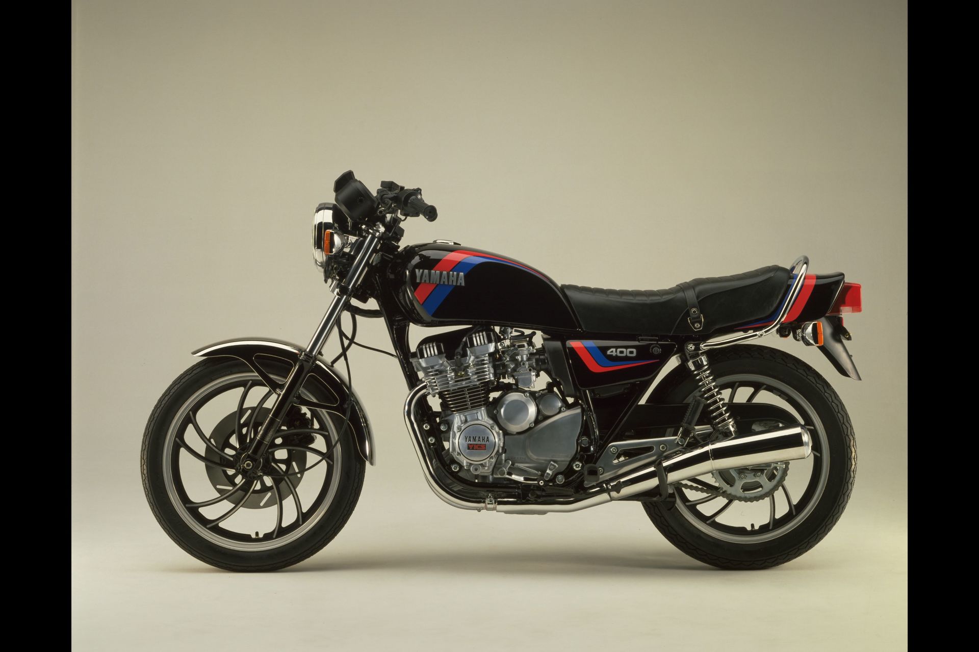 XJ400 - Product Library - Product Library | YAMAHA MOTOR CO., LTD.