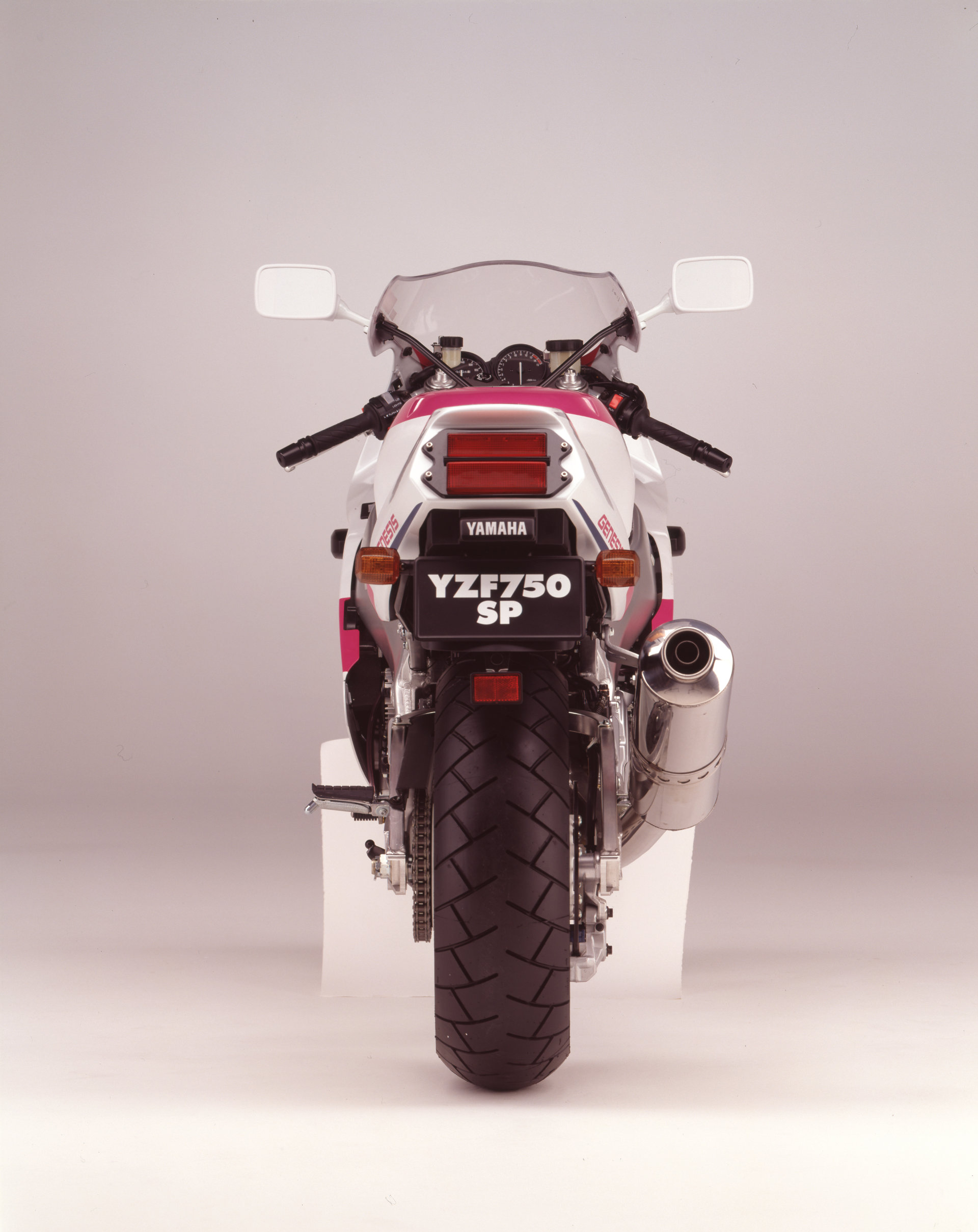 YZF750SP - Product Library - Product Library | YAMAHA MOTOR CO., LTD.