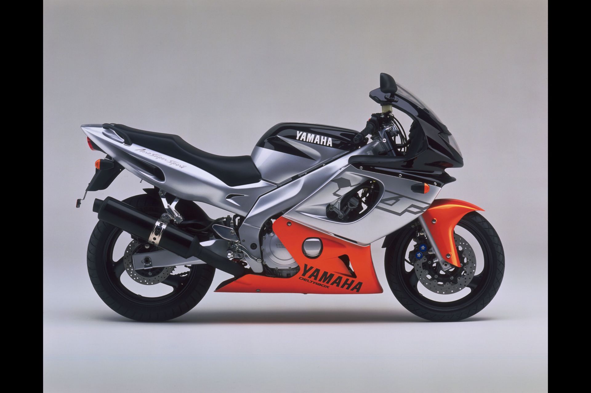 YZF600R - Product Library - Product Library | YAMAHA MOTOR CO., LTD.