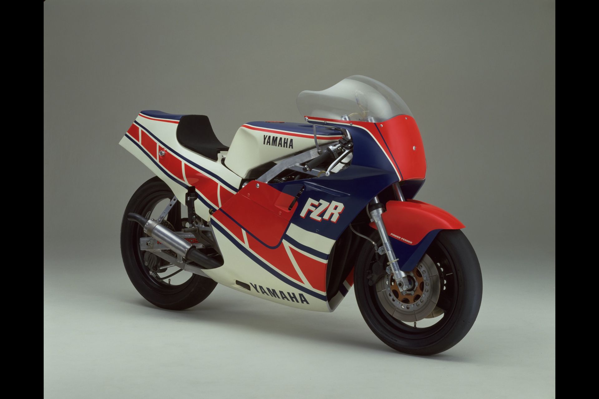 FZR400 - Product Library - Product Library | YAMAHA MOTOR CO., LTD.