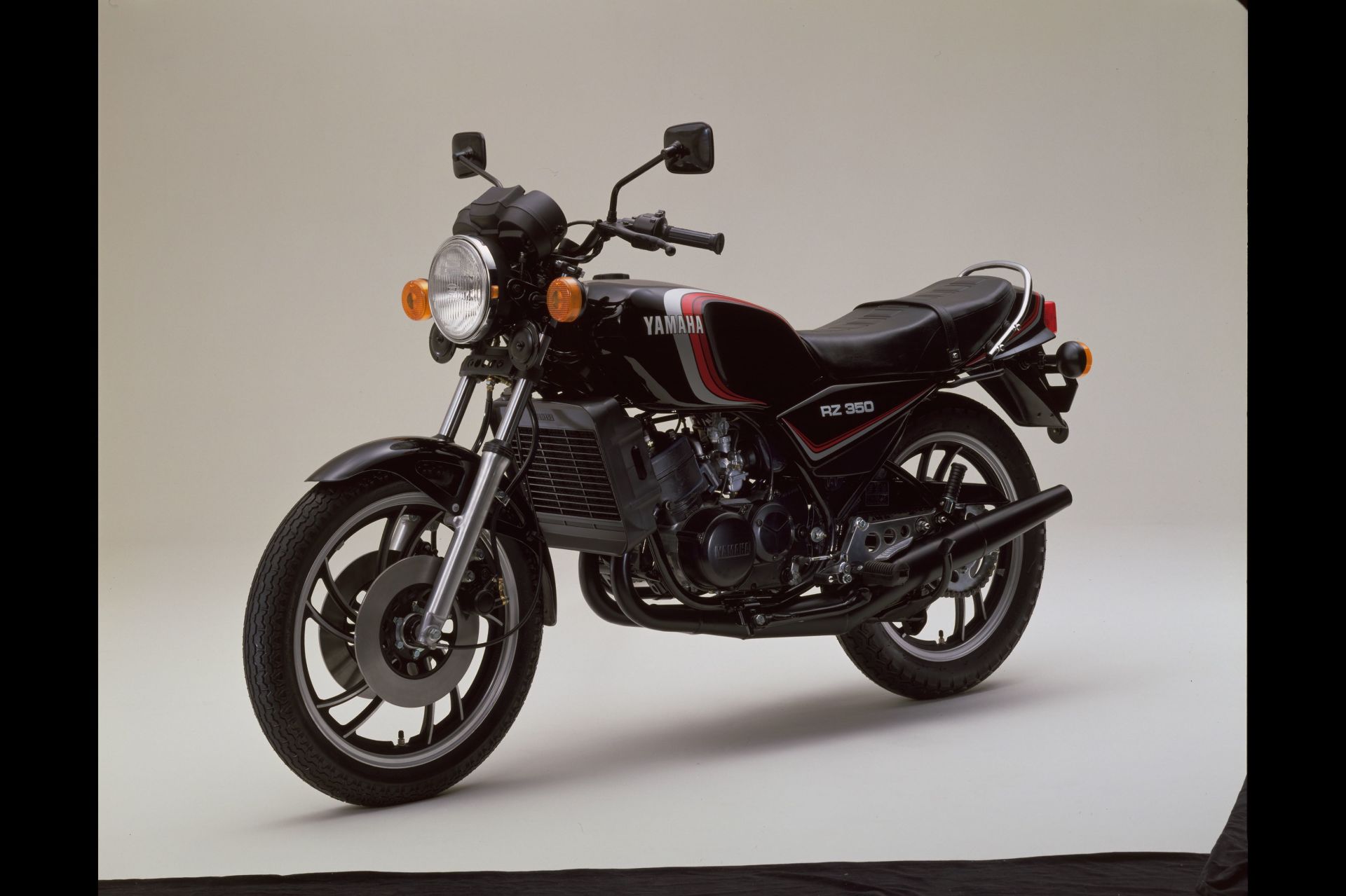 RZ350 - Product Library - Product Library | YAMAHA MOTOR CO., LTD.