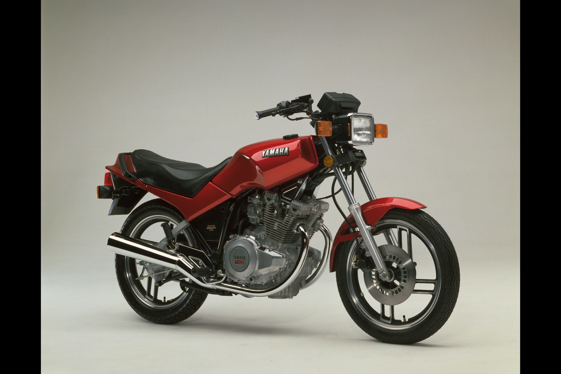 XS400 - Product Library - Product Library | YAMAHA MOTOR CO., LTD.