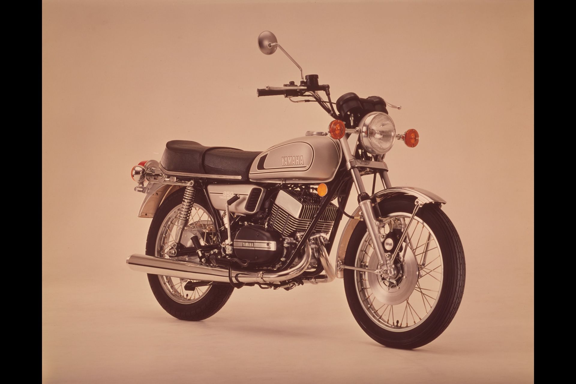 RD350II - Product Library - Product Library | YAMAHA MOTOR CO., LTD.