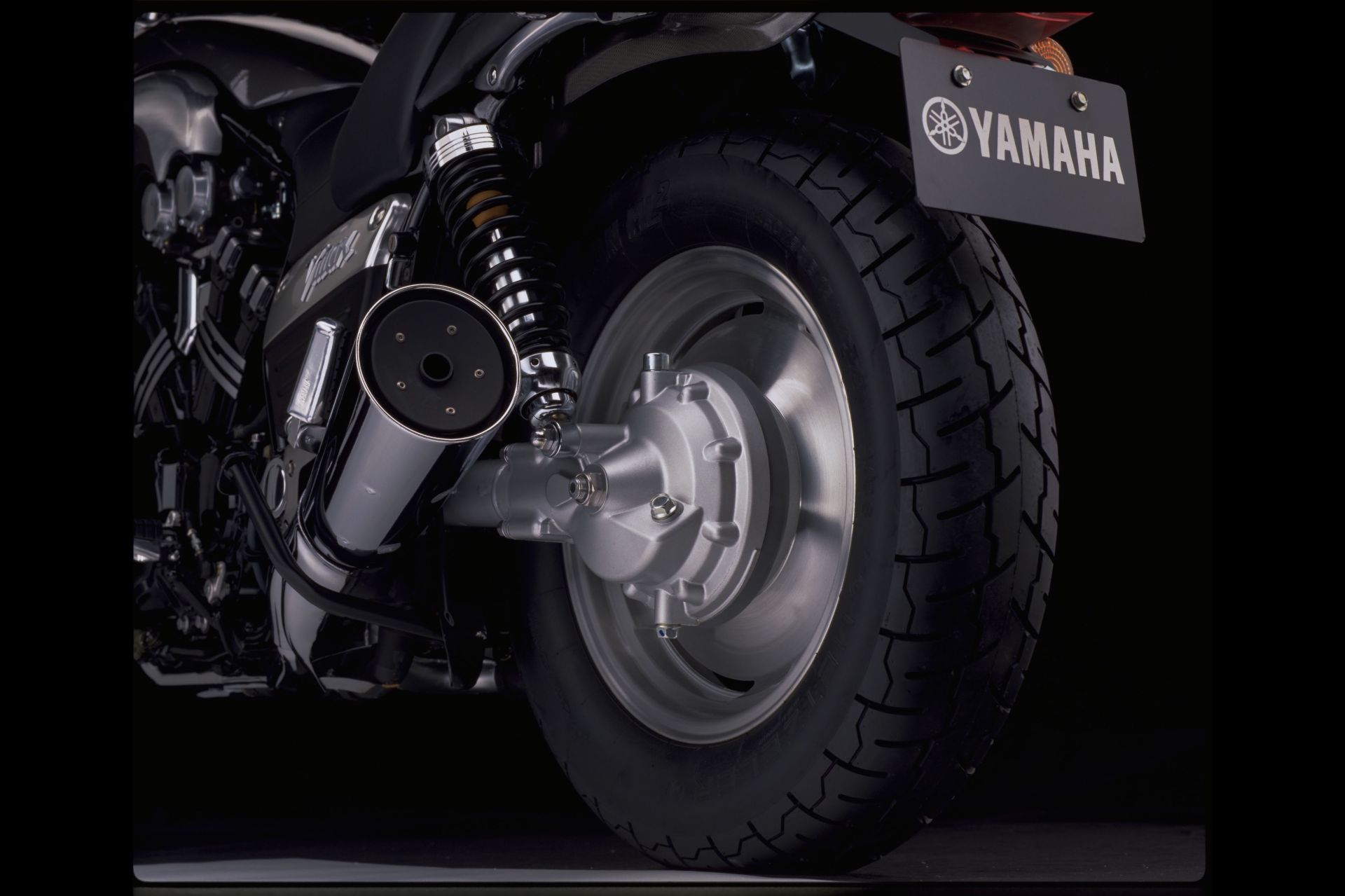 VMAX1200 - Product Library - Product Library | YAMAHA MOTOR CO., LTD.