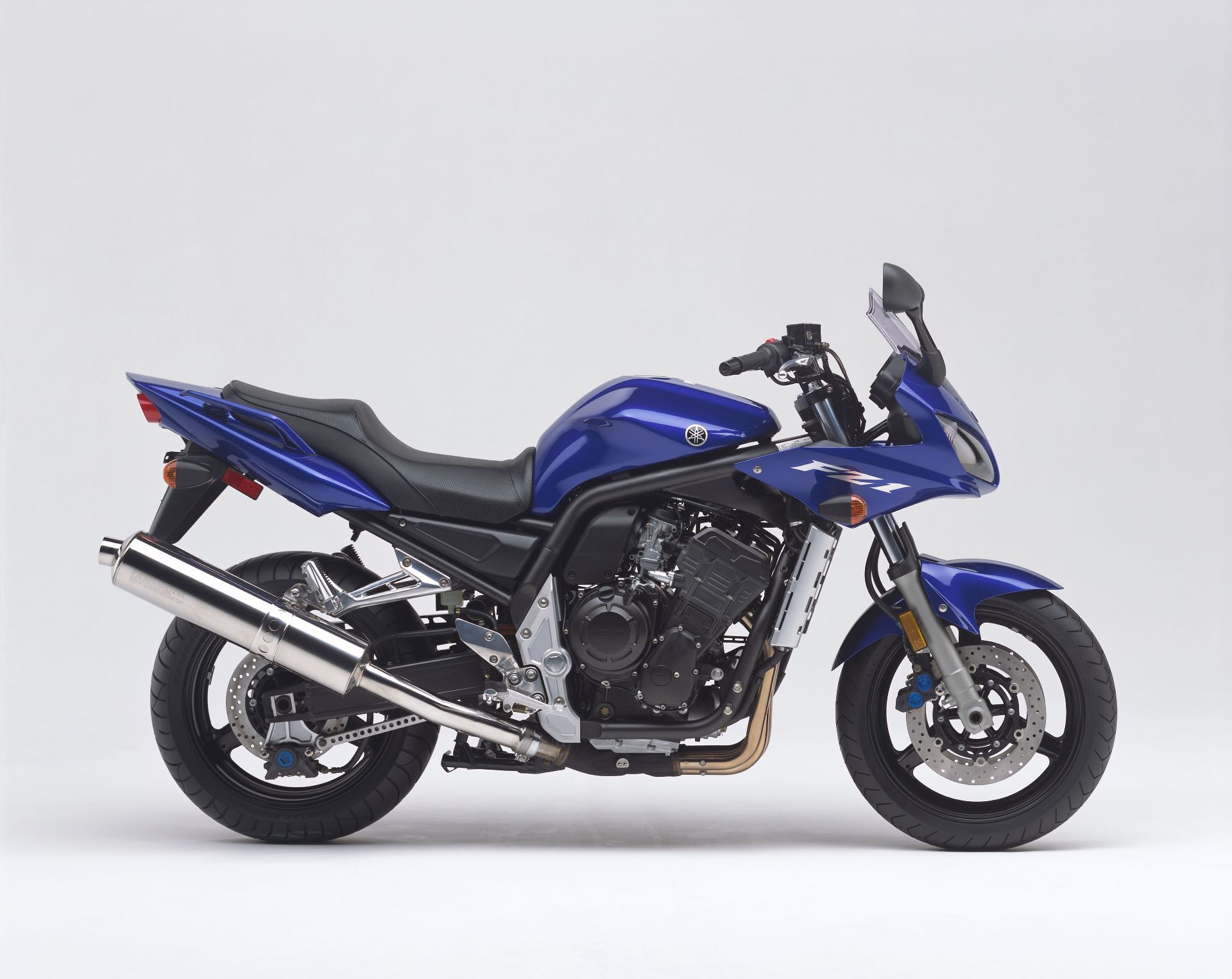 FZS1000 - Product Library - Product Library | YAMAHA MOTOR CO., LTD.