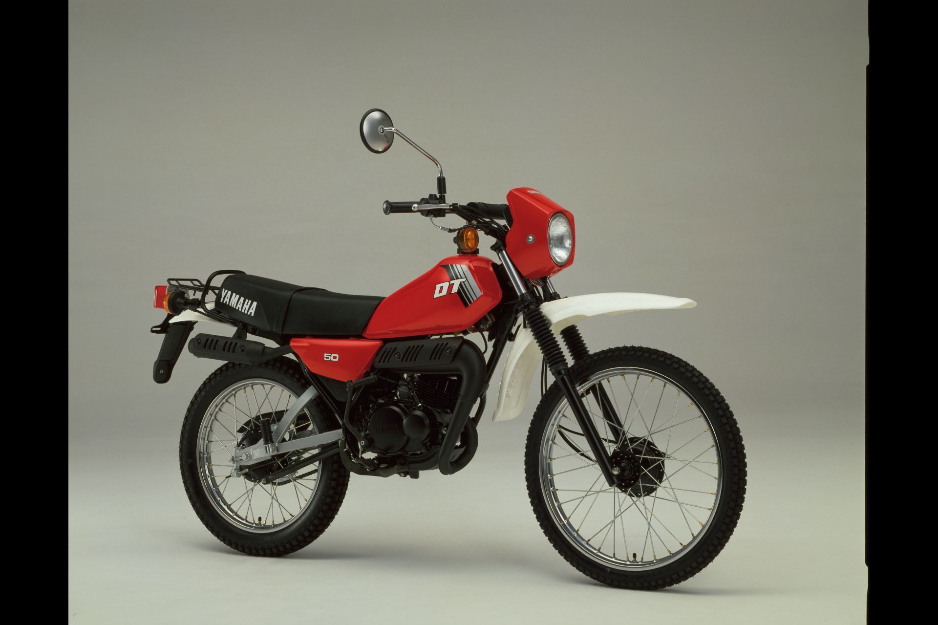 DT50MX - Product Library - Product Library | YAMAHA MOTOR CO., LTD.