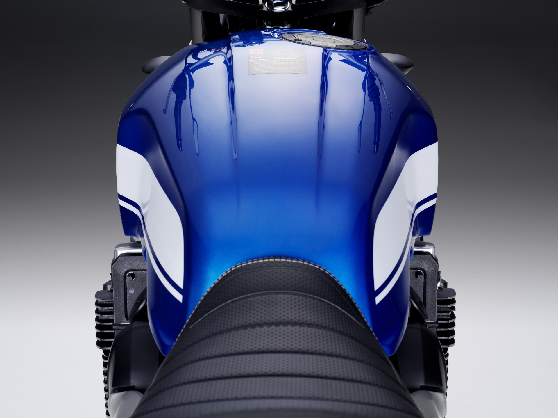 XJR1300C - Product Library - Product Library | YAMAHA MOTOR CO., LTD.