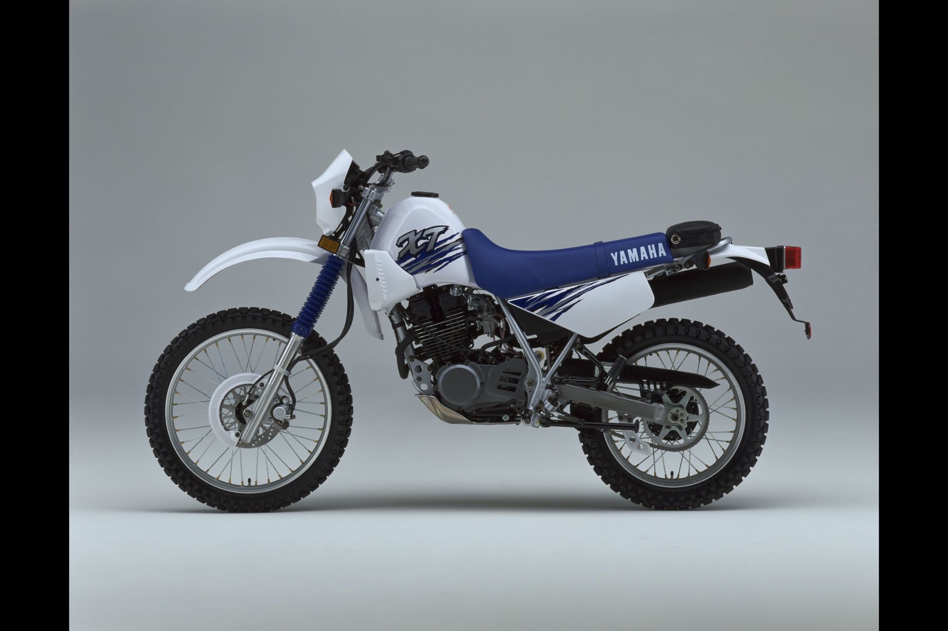 XT350 - Product Library - Product Library | YAMAHA MOTOR CO., LTD.