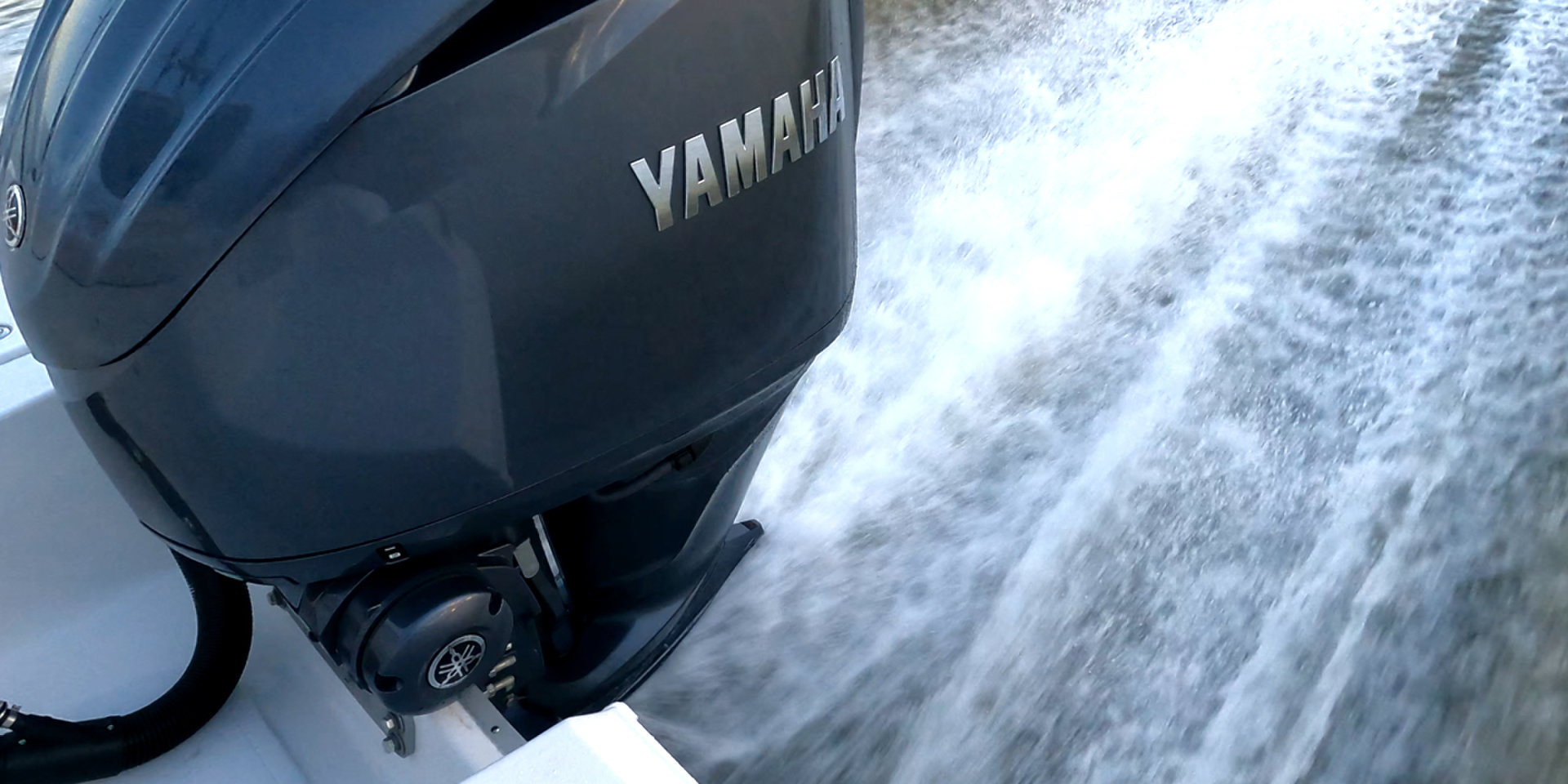 F300 - Product Library - Product Library | YAMAHA MOTOR CO., LTD.