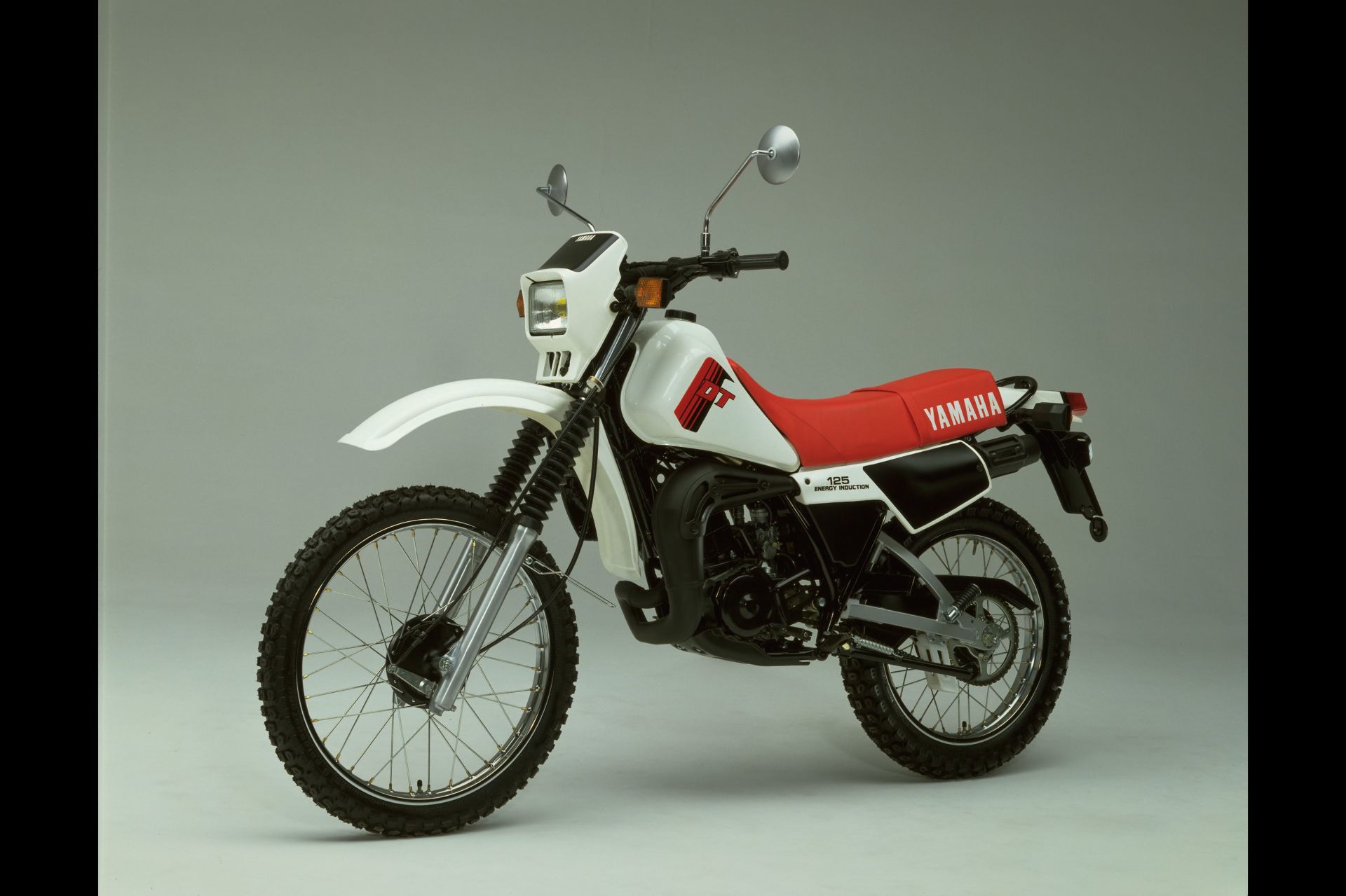 DT125LC - Product Library - Product Library | YAMAHA MOTOR CO., LTD.