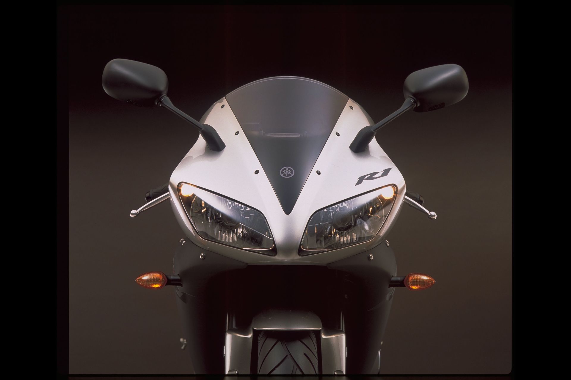 YZF-R1 - Product Library - Product Library | YAMAHA MOTOR CO., LTD.
