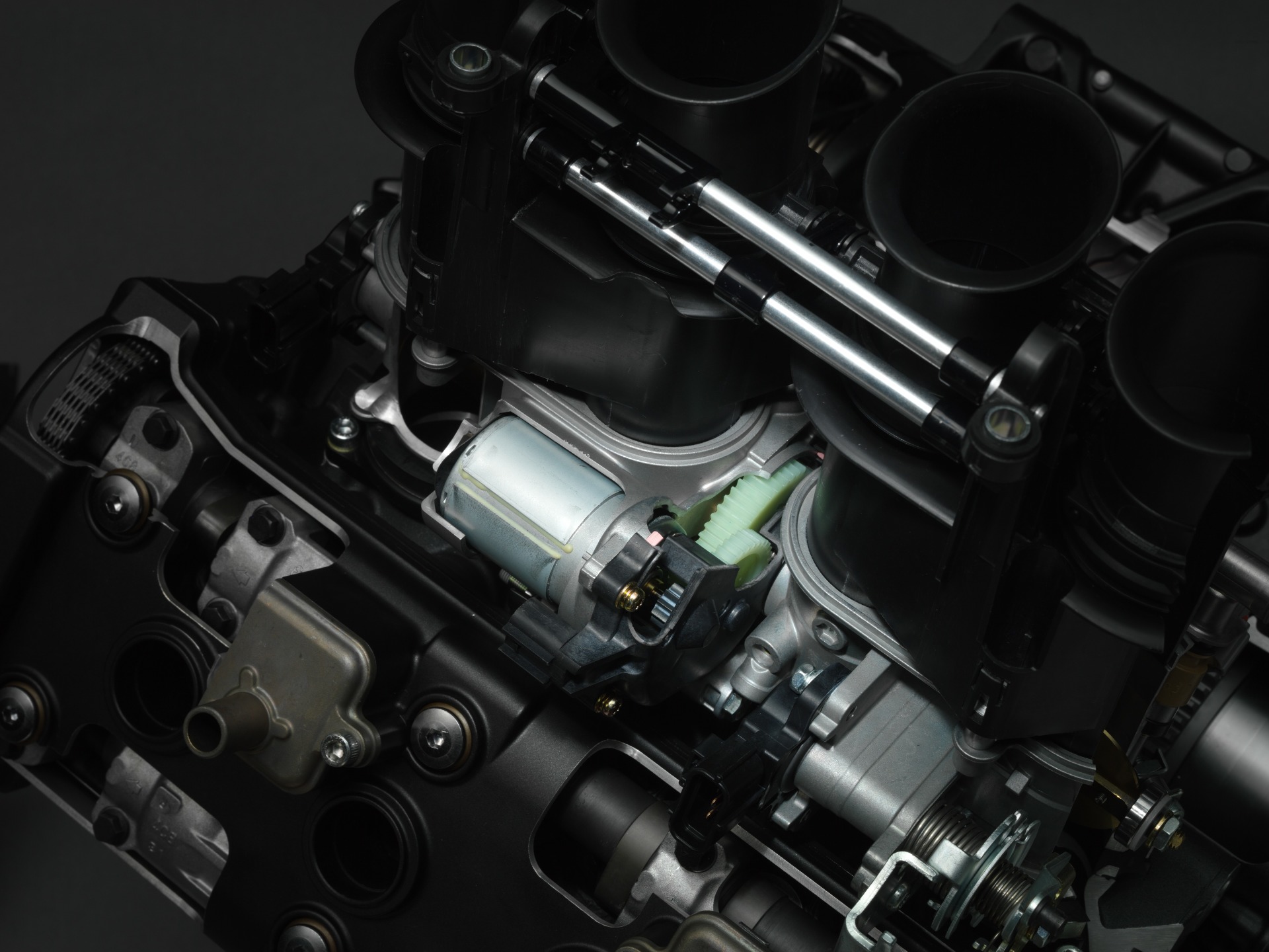 YZF-R1-Engine - Product Library - Product Library | YAMAHA MOTOR CO., LTD.