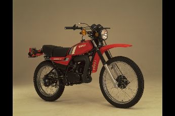 DT175 - Product Library - Product Library | YAMAHA MOTOR CO., LTD.